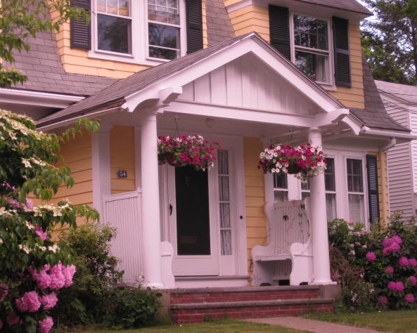 Front Entry Benches - House Parts We Love | Centers And Squares